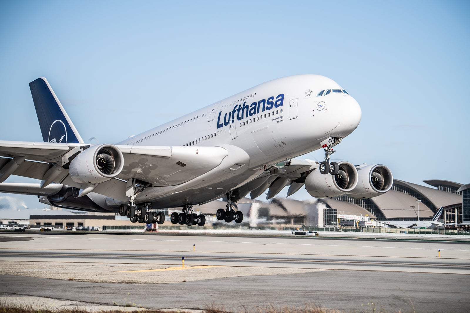 Lufthansa is bringing the Airbus A380 out of retirement for summer 2023 ...