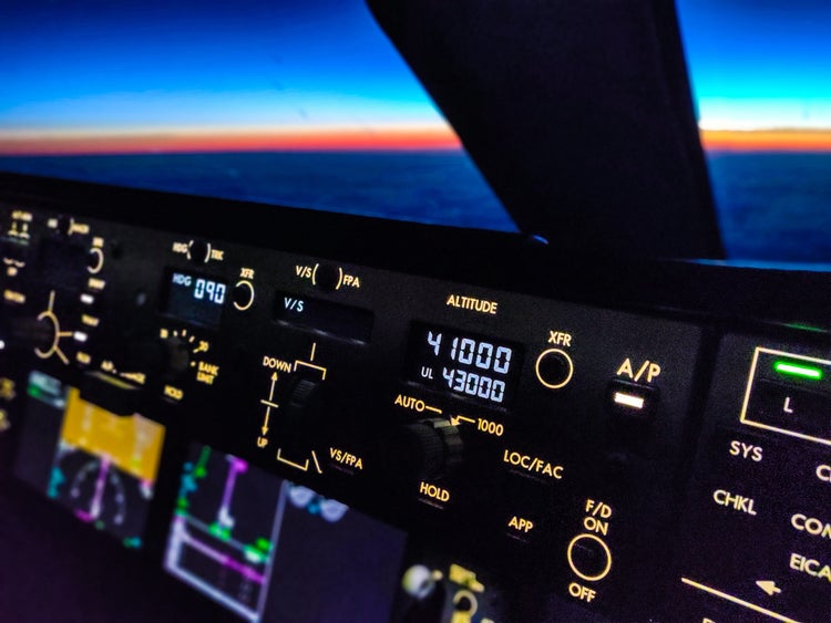 Evolution of an airliner: From the 747 jumbo jet to the 787 Dreamliner ...