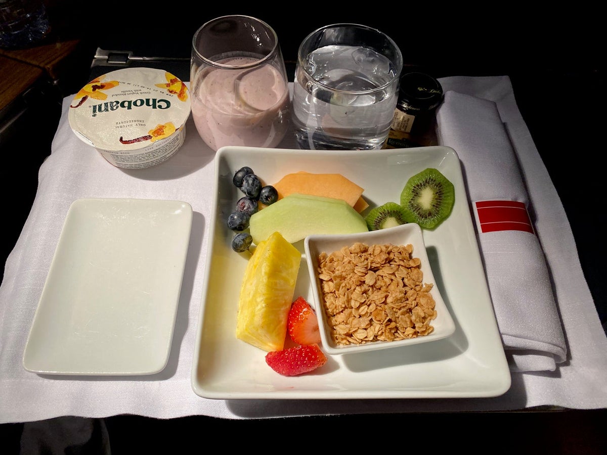 The 5 worst first-class meals in the sky today - The Points Guy