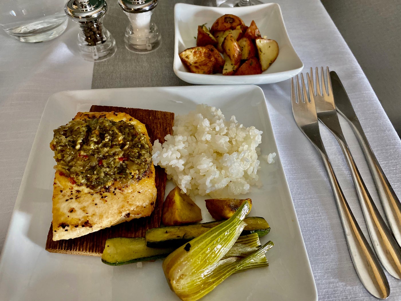 The 5 worst first-class meals in the sky today - The Points Guy