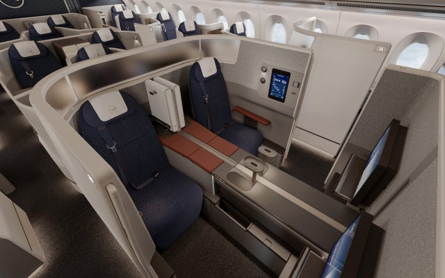 Lufthansa launches new Allegris product, with 14 different seat options ...