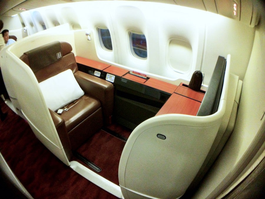 Japan Airlines 777 First Class Review: SFO-Tokyo Haneda - The Points Guy