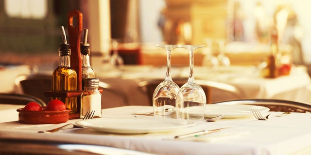 OpenTable Rewards Swaps Paper Certificates for Gift Cards - The Points Guy