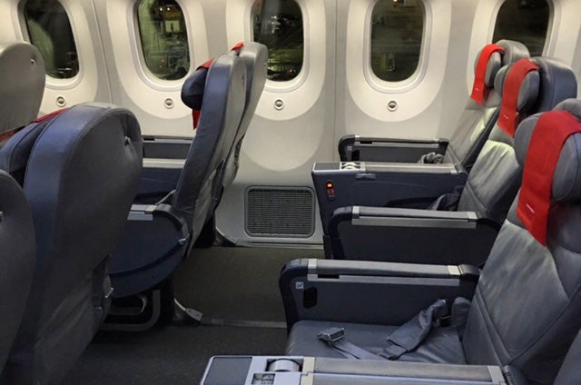 Review: Norwegian Air 787 Premium Class — London to New York - The ...