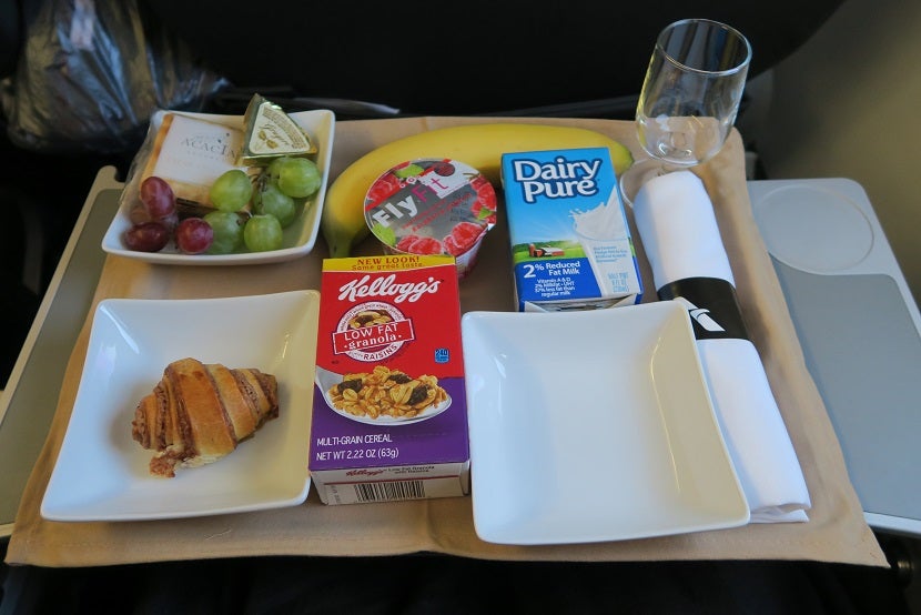 AA First-Class Regional Breakfast Contains 70g+ of Sugar - The Points Guy