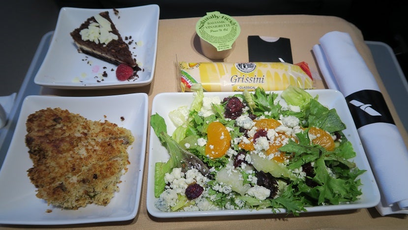 AA First-Class Regional Breakfast Contains 70g+ of Sugar - The Points Guy