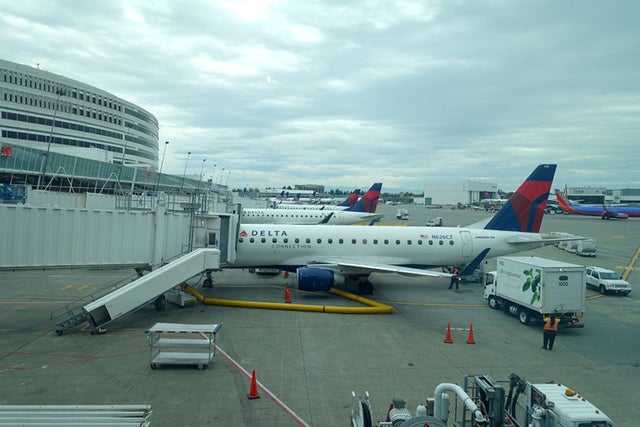 Review: Delta First Class (757-200), Seattle to New York - The Points Guy