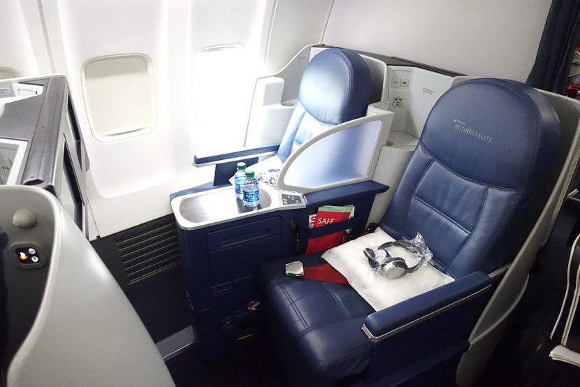 Review: Delta First Class (757-200), Seattle to New York - The Points Guy