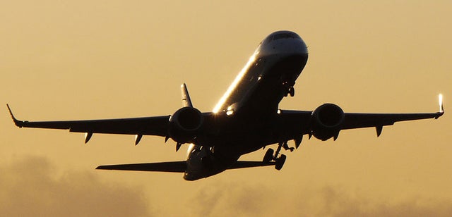 7 Best Places Around the World for Plane Spotting - The Points Guy