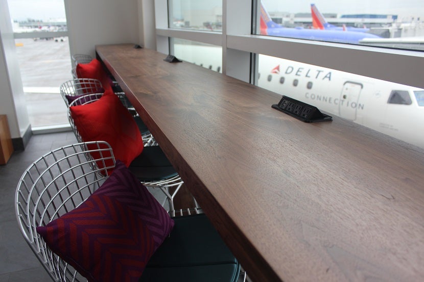 Seattle's Expanded Amex Centurion Lounge Opens for Business - The ...