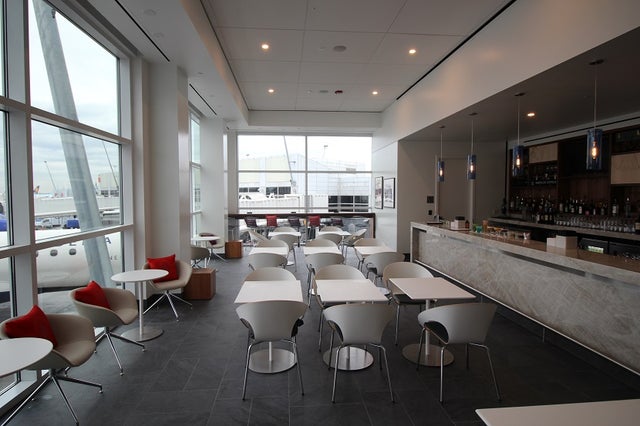 Seattle's Expanded Amex Centurion Lounge Opens for Business - The ...
