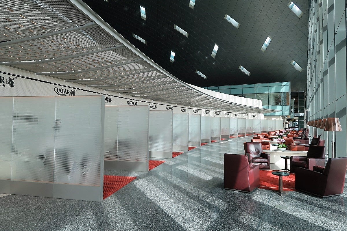 Qatar First Class Check-In and Al Safwa Lounge in Doha (DOH) - The ...