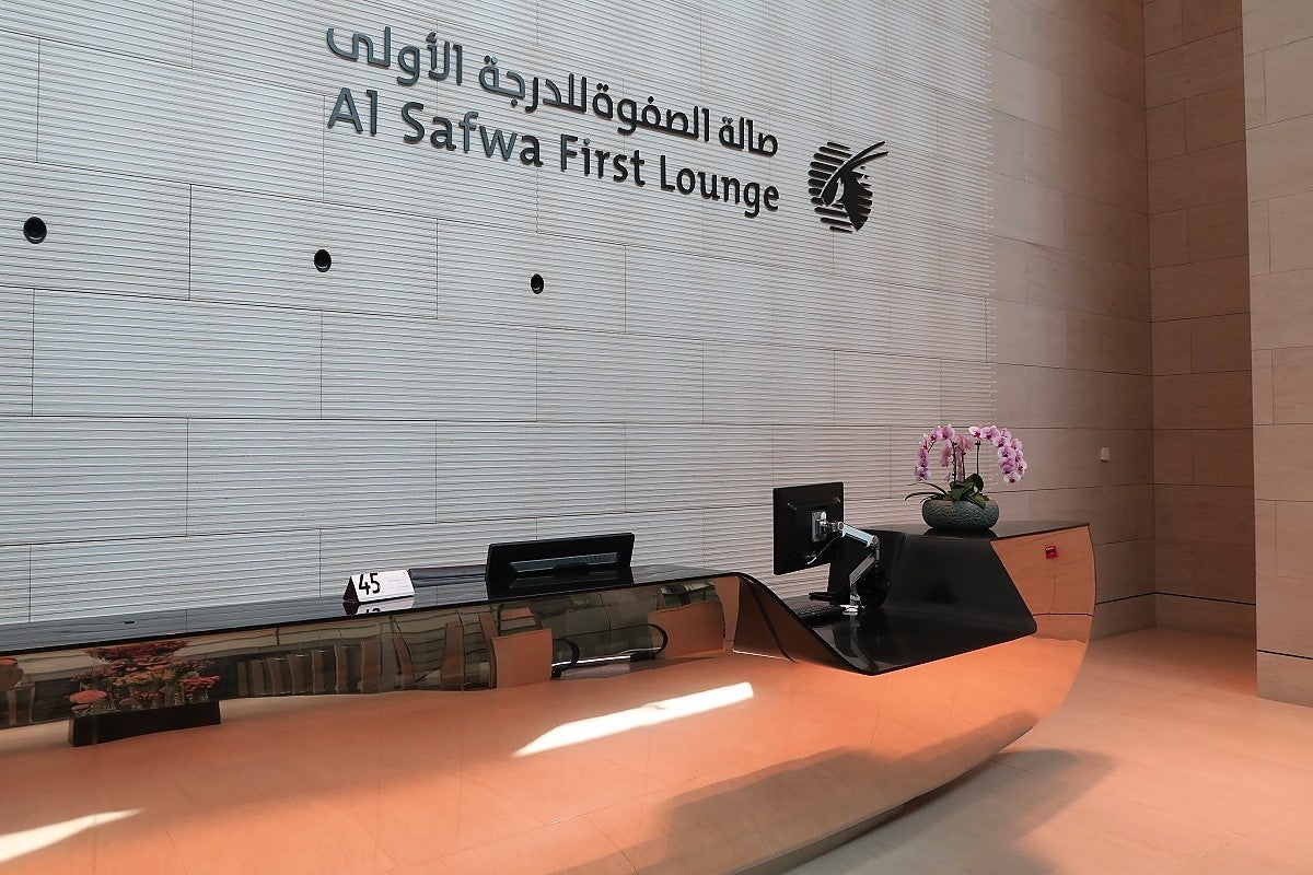Qatar First Class Check-In and Al Safwa Lounge in Doha (DOH) - The ...