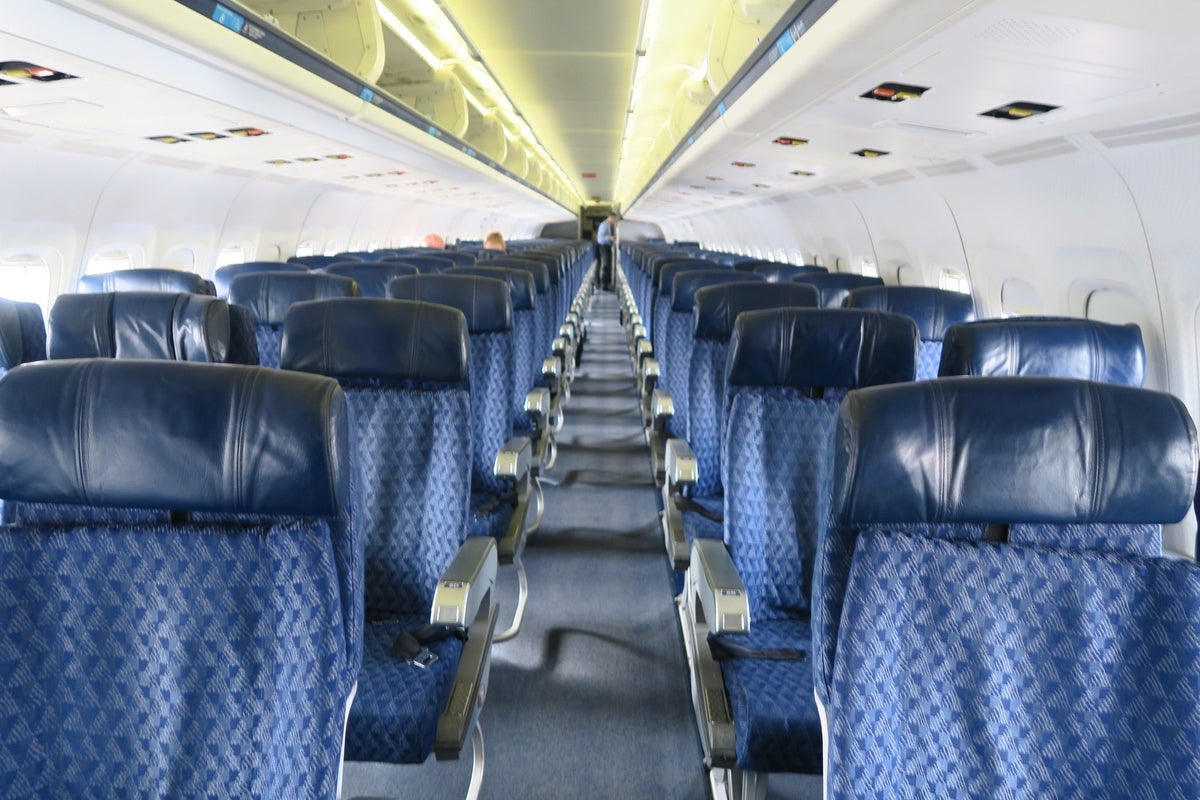 Why I'm not sad to see American Airlines retire its MD-80s - The Points Guy