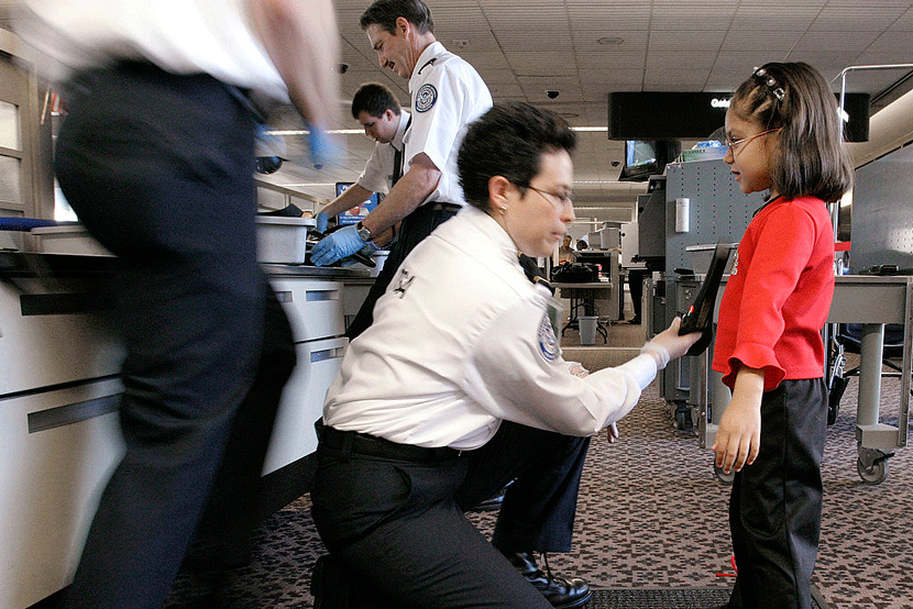 What Can You Legally Film on Airplanes and in Airports? - The Points Guy