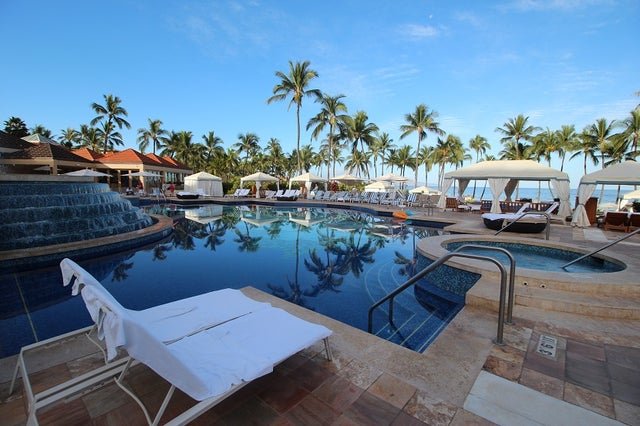 Everything You Need to Know to Plan an LGBTQ-Friendly Hawaiian Vacation ...