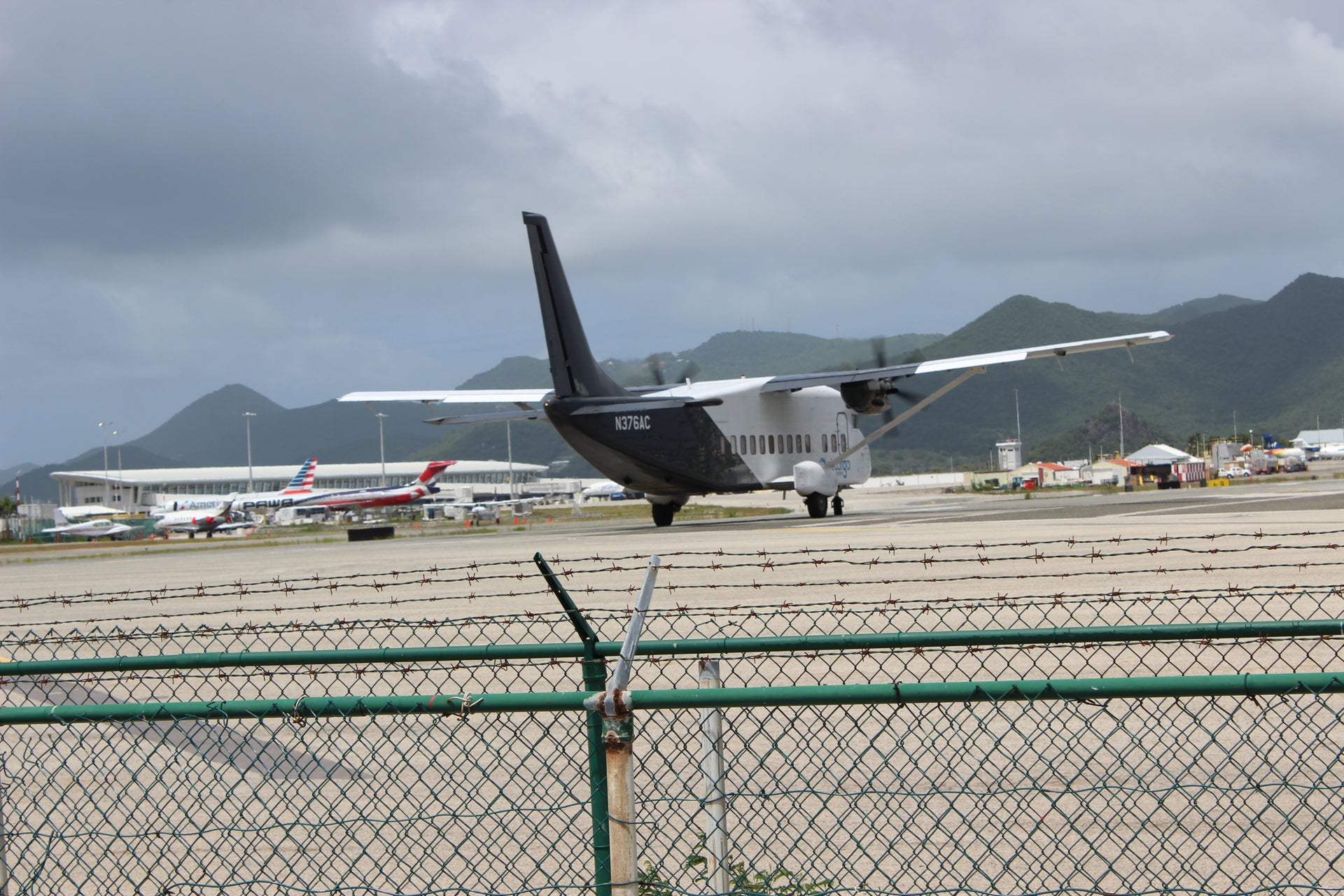 AvGeek in a Week: The Plane Spotting Holy Grail at SXM - The Points Guy