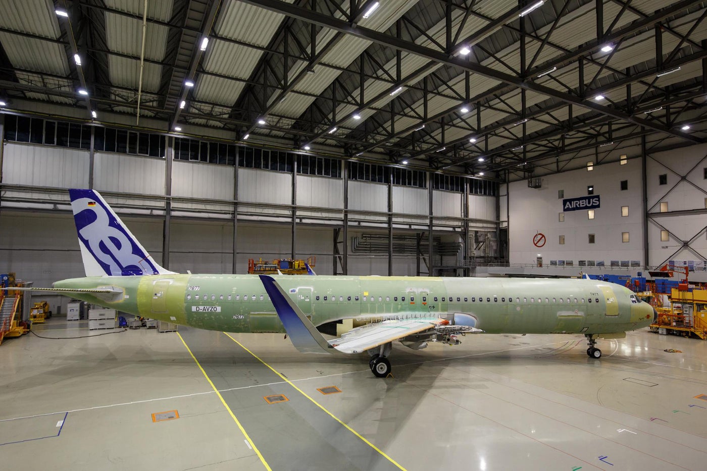 See the Brand-New Airbus A321LR Make Its First Flight