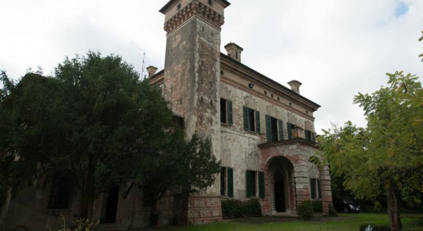 The Italian Villa From ‘Call Me by Your Name’ Is for Sale - The Points Guy