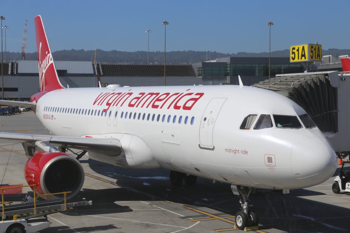 What It Was Like on the Last Ever Virgin America Flight - The Points Guy