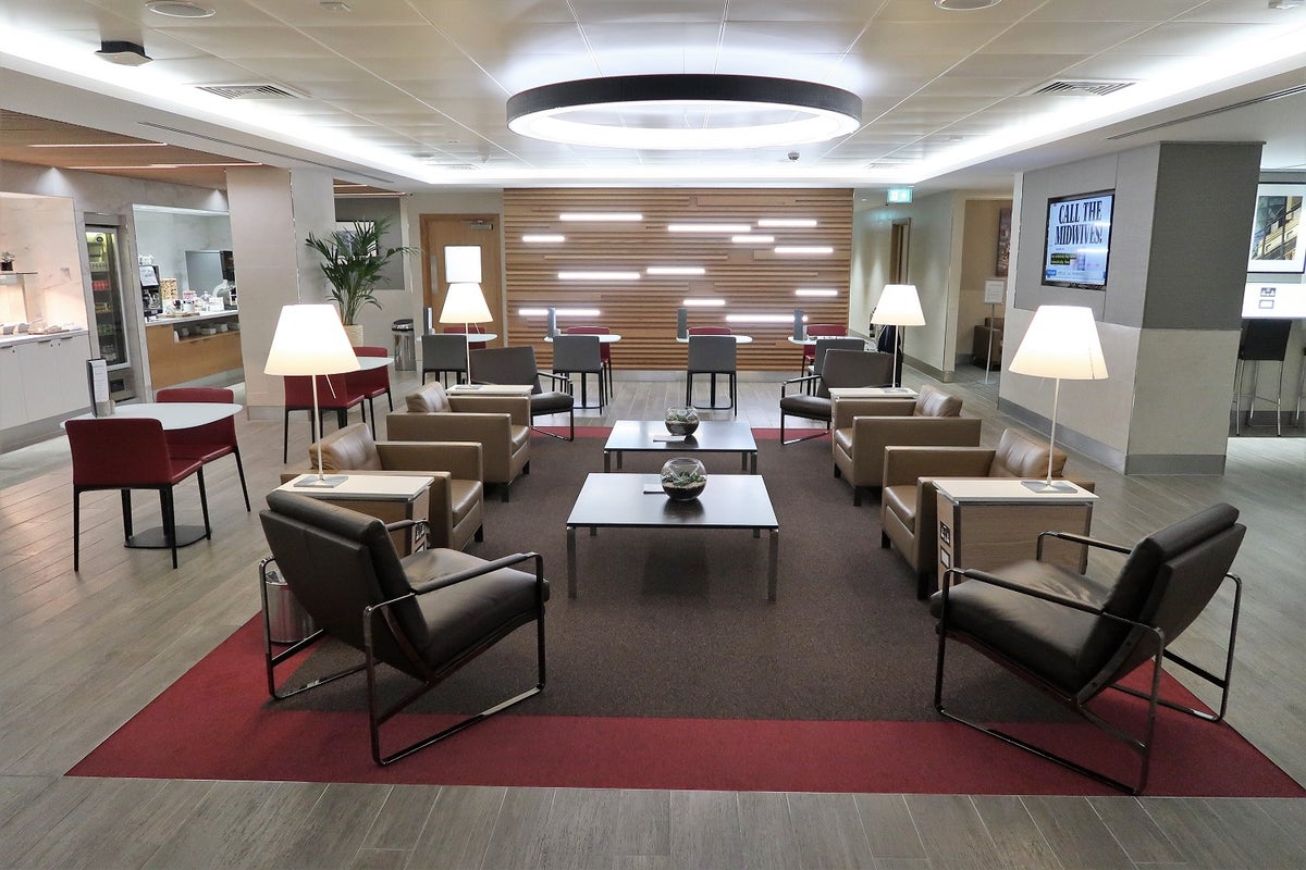 Review: American Airlines Arrivals Lounge at London Heathrow - The ...