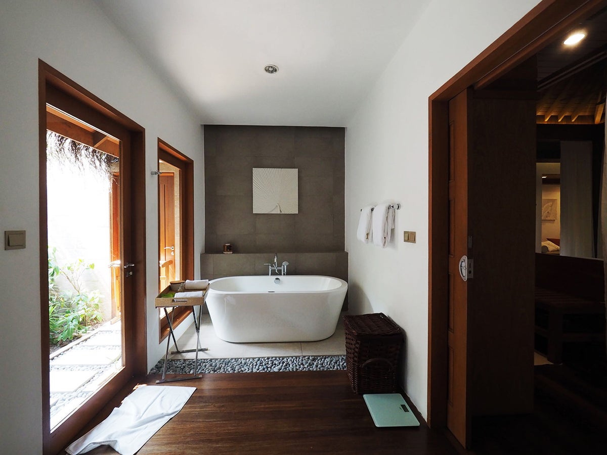 Good and Bad News of Hyatt Introducing 8th Award Category - The Points Guy