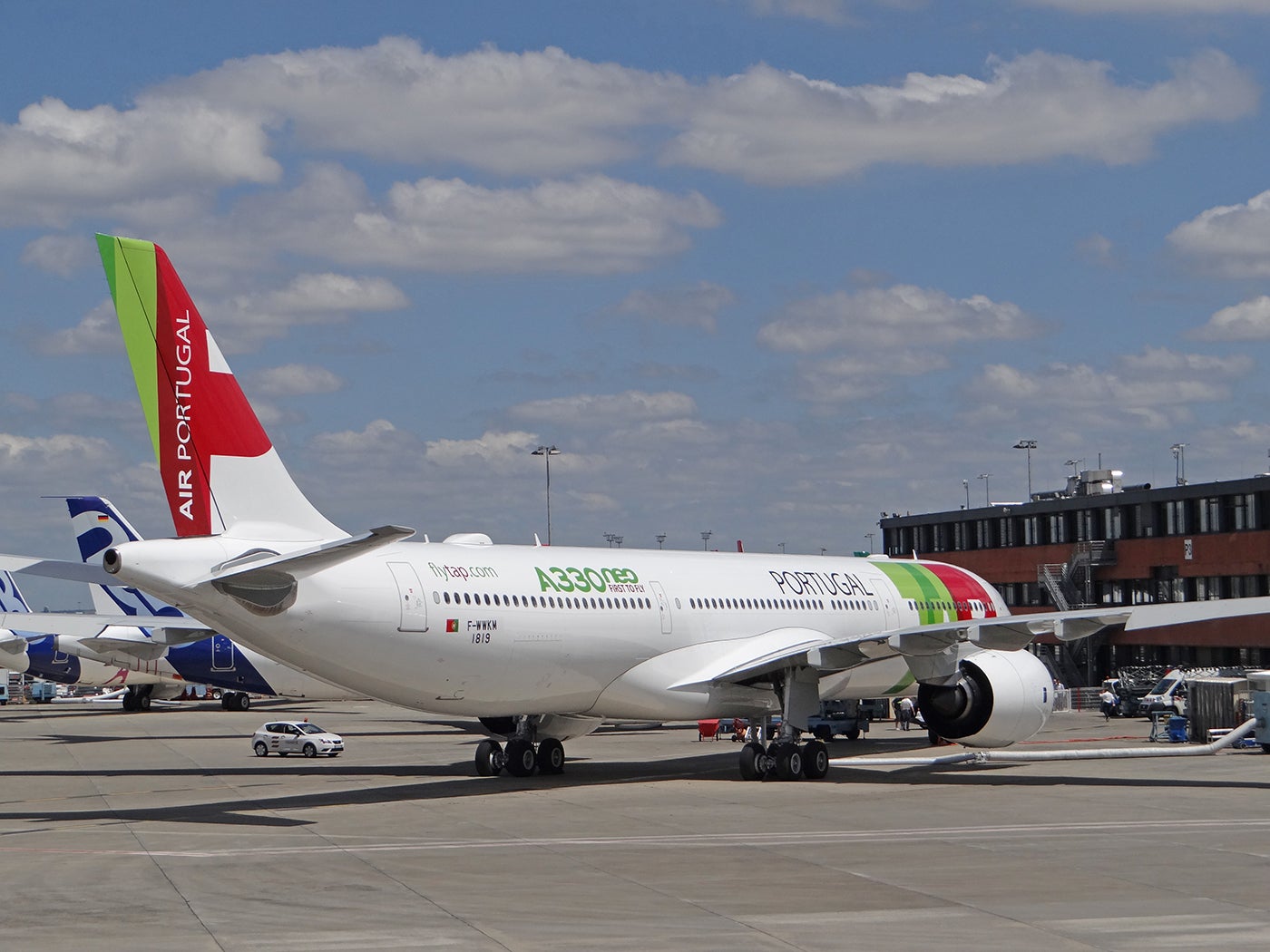 Inside the First A330neo on a Flight With TAP Portugal - The Points Guy