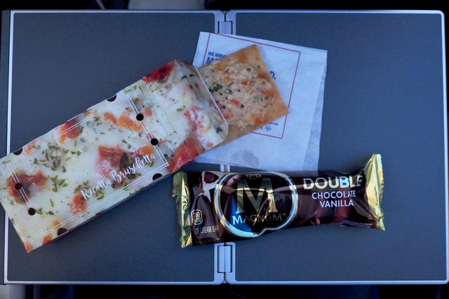 Review: Delta Premium Select on the First Retrofitted 777 - The Points Guy