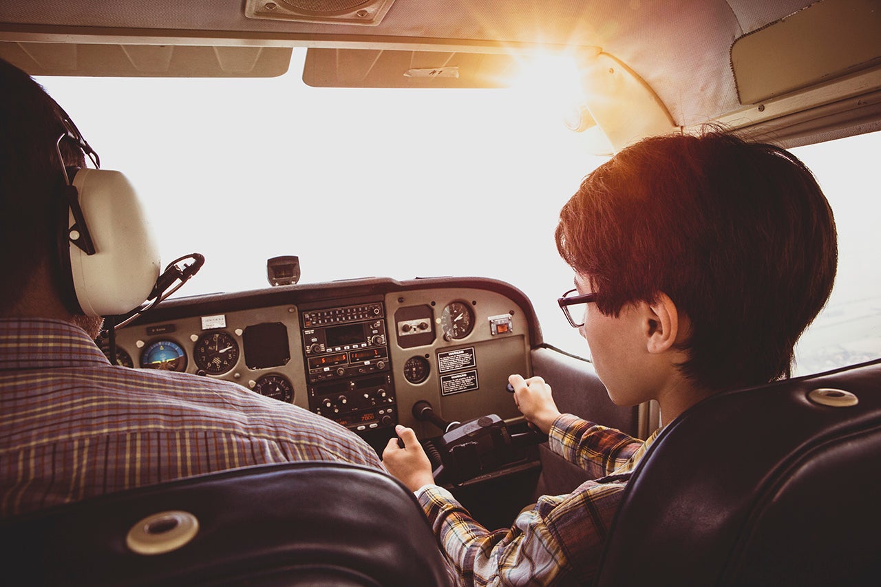 Pilots Reveal What It’s Like Working With Their Dads - The Points Guy