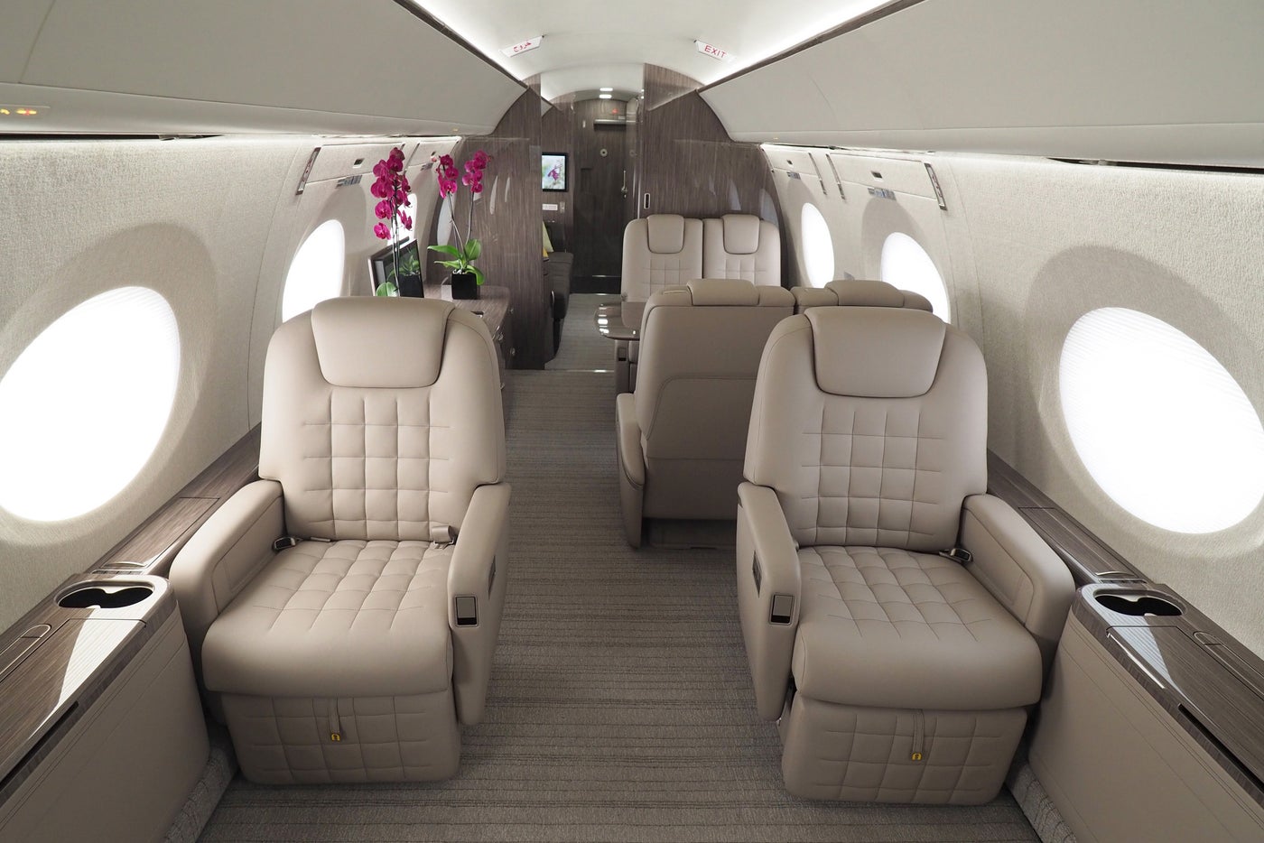 Way Above First, on Qatar's Gulfstream G500 Private Jet
