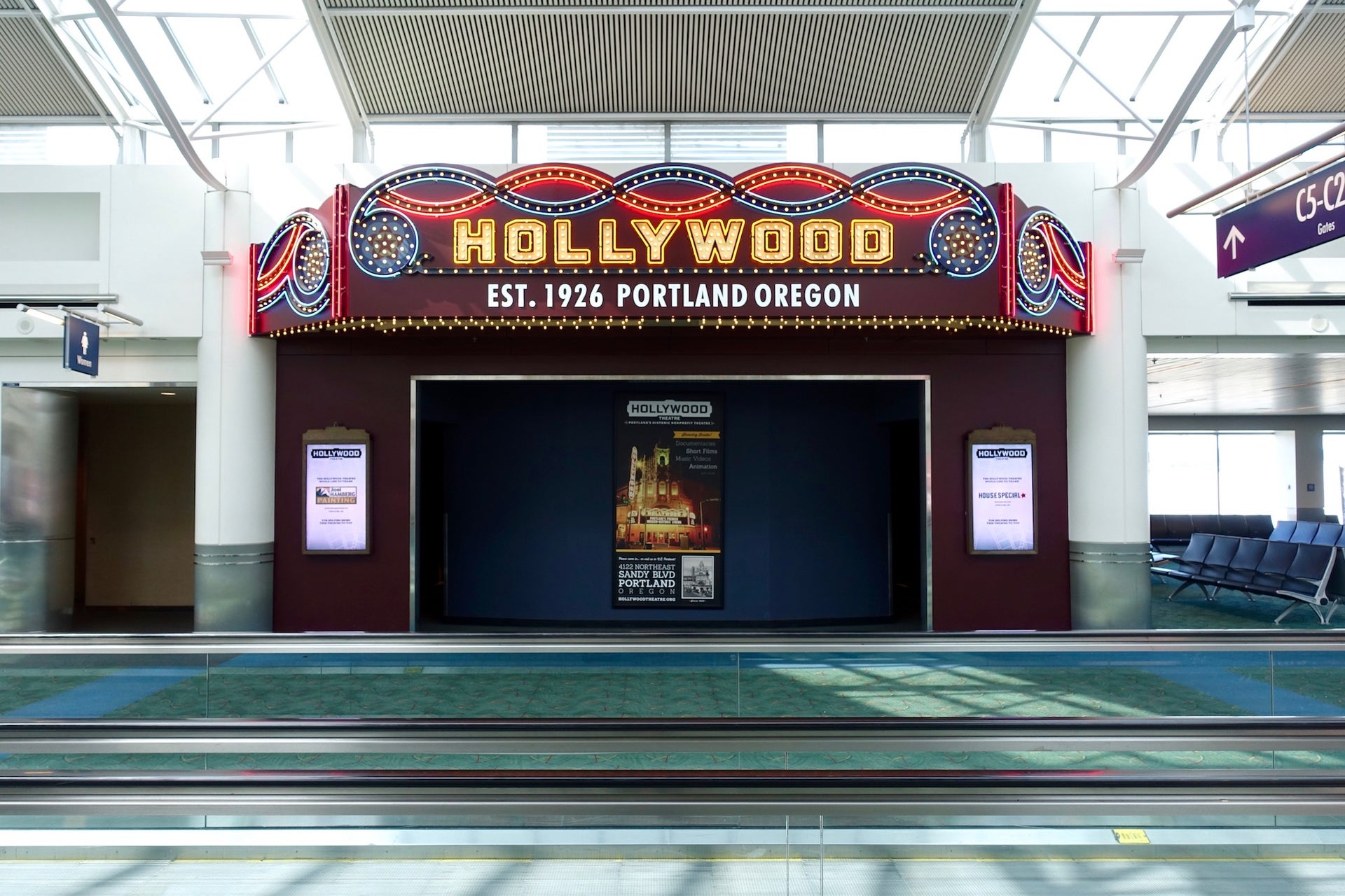 A Look Inside the Hollywood Theatre at PDX - The Points Guy