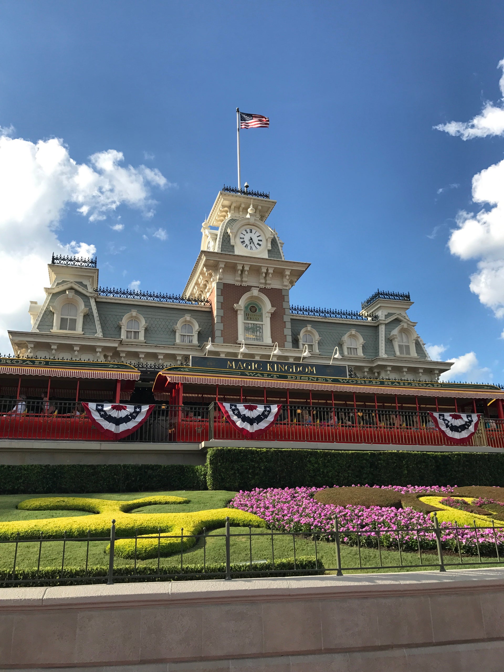 Is the Disney VIP Classics Tour Worth It? - The Points Guy