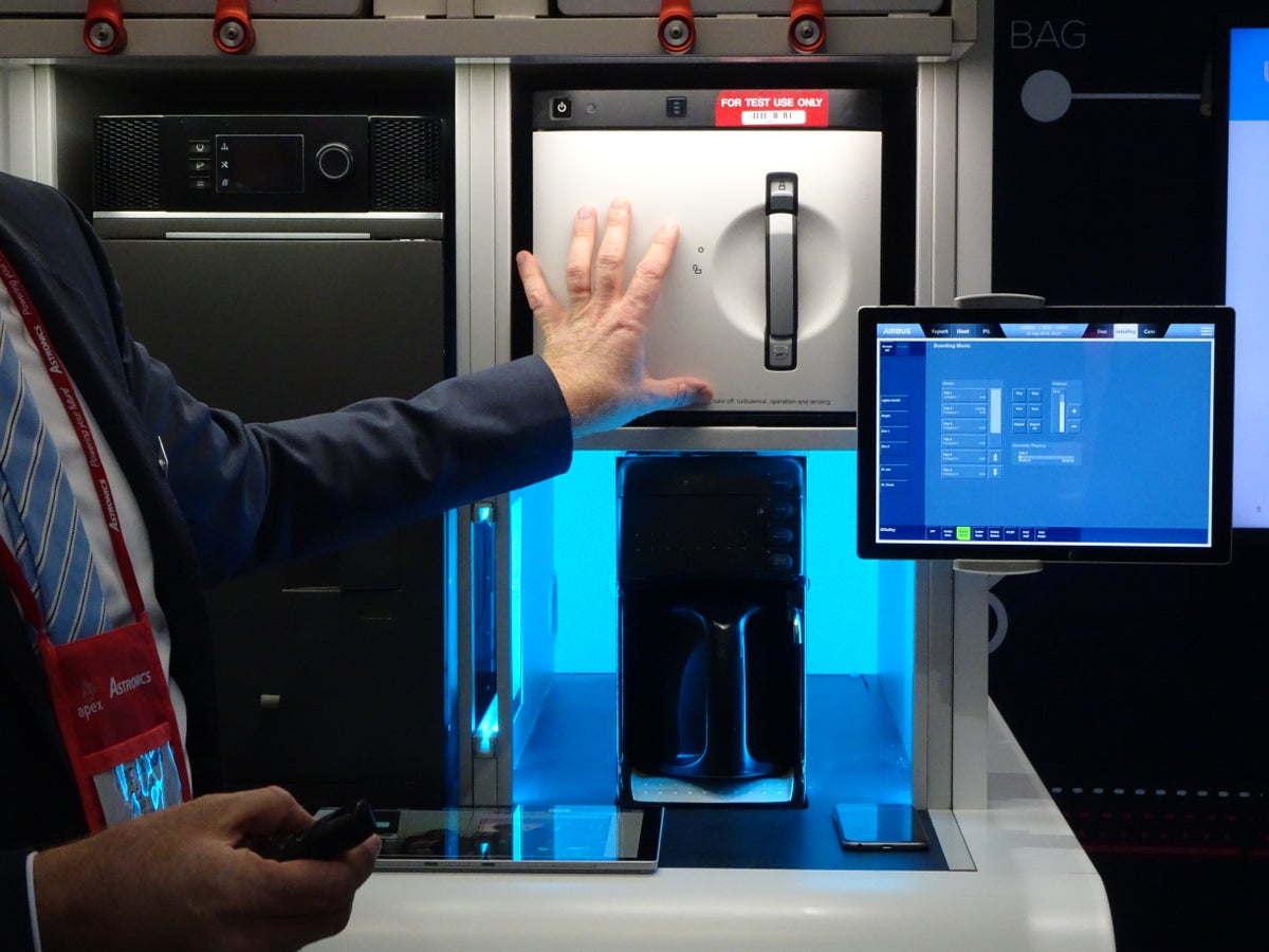 Airbus' Connected Cabin Will Make Smart Cabins a Reality - The Points Guy