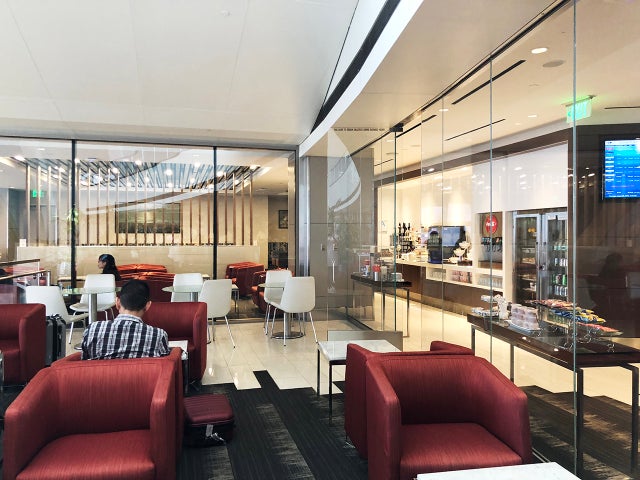 Los Angeles Airport 101: A guide to the lounges at LAX - The Points Guy