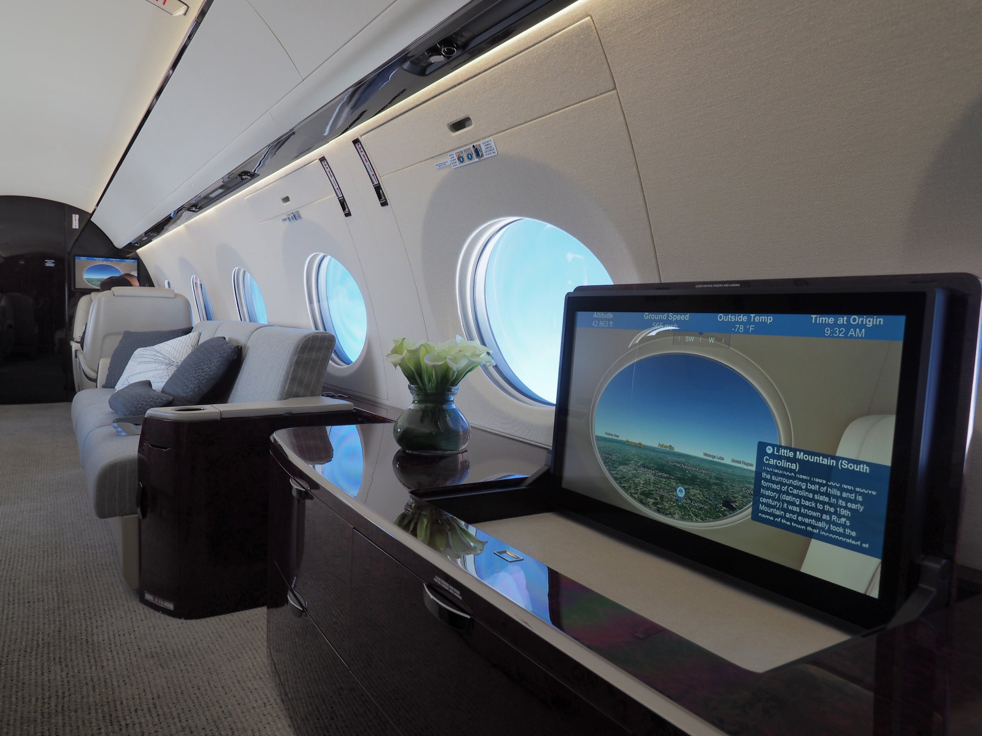 My Very First Flight on a Private Jet, Gulfstream's G500 - The Points Guy