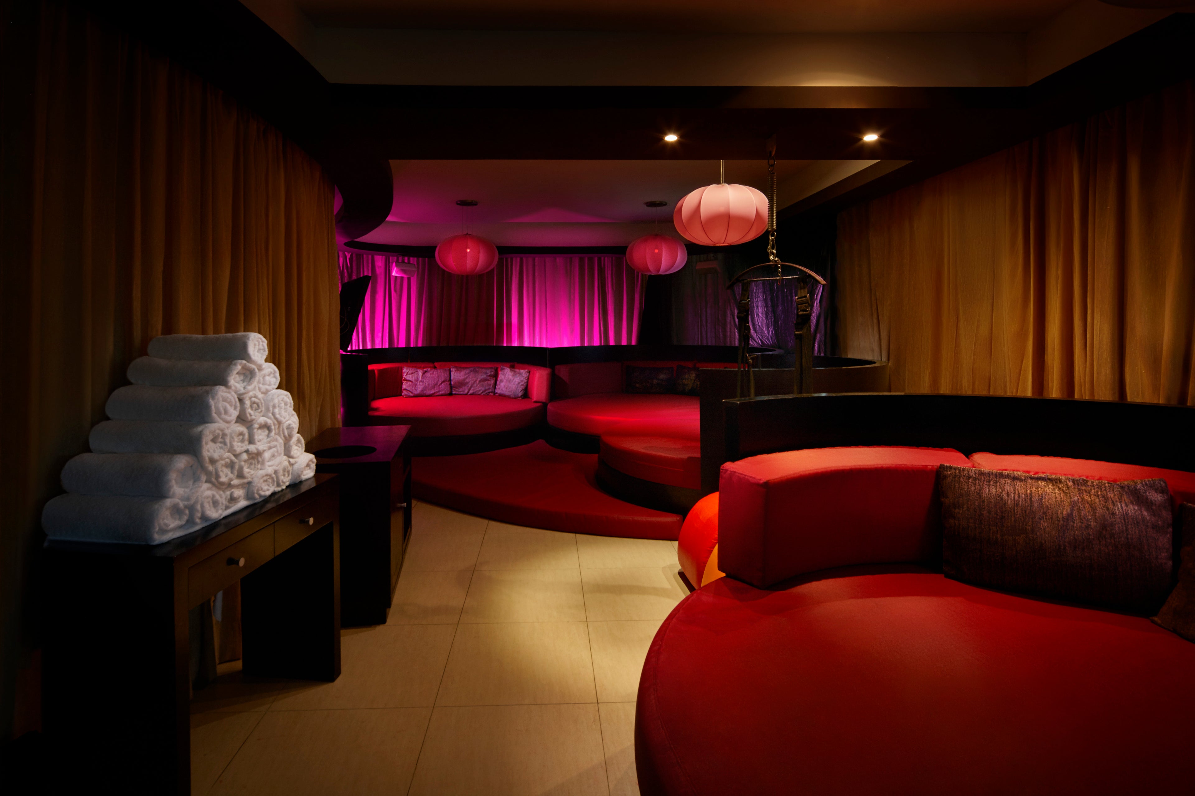 Are 'Adult Lifestyle' Holidays the New Hot Vacation Trend? - The Points Guy