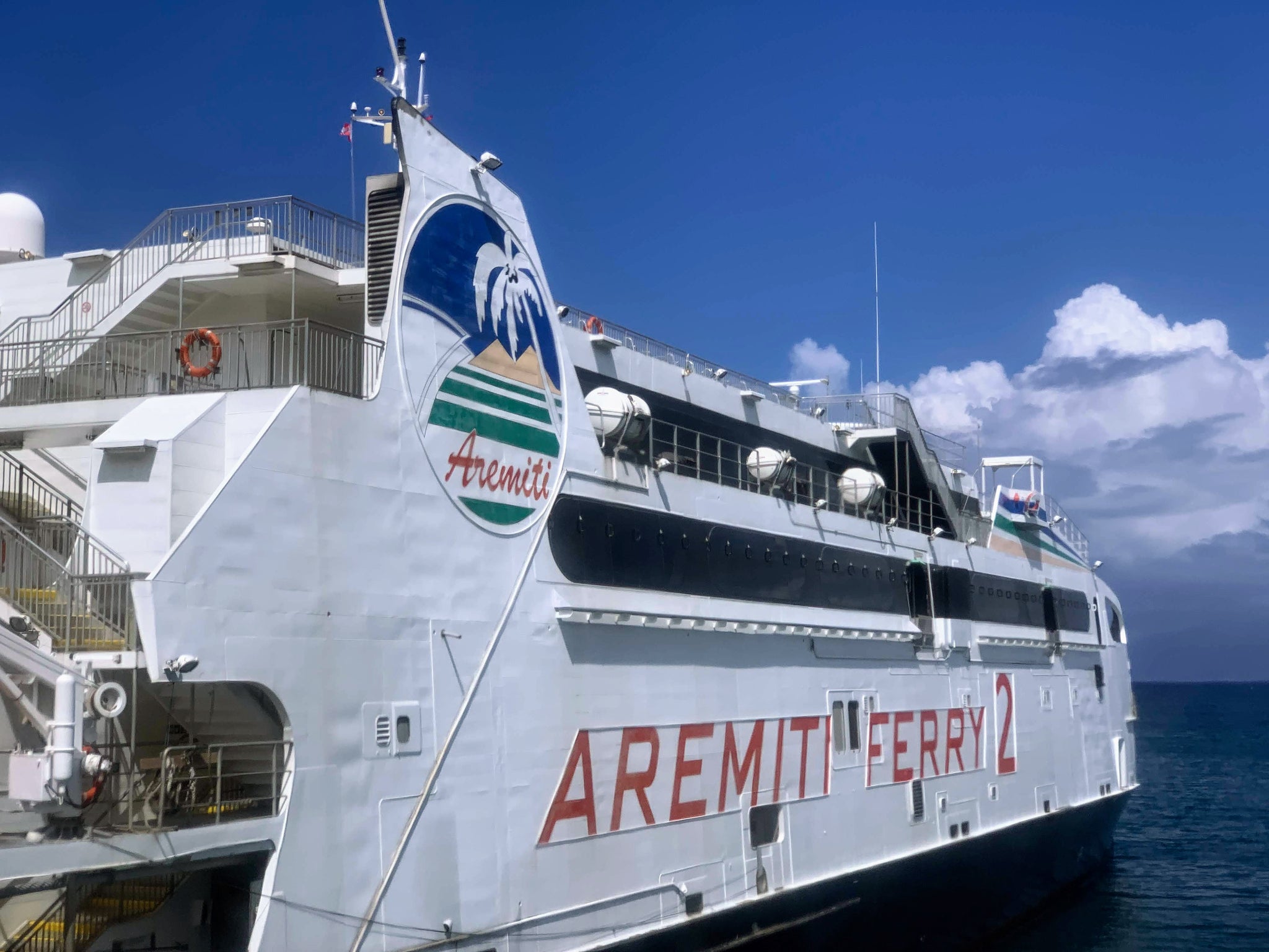 How to Take a Cheap Ferry From Tahiti to Moorea - The Points Guy