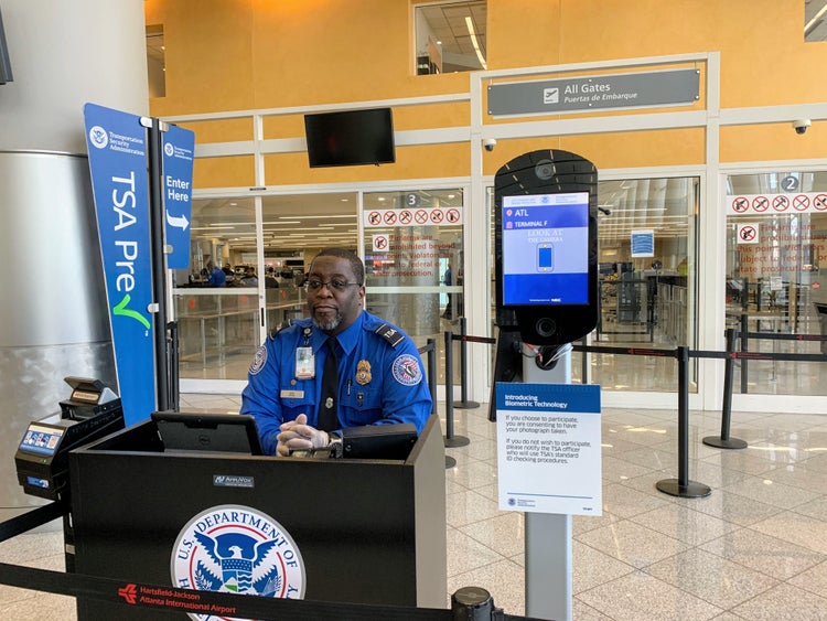Delta expands curb-to-gate biometric experience to domestic flights ...