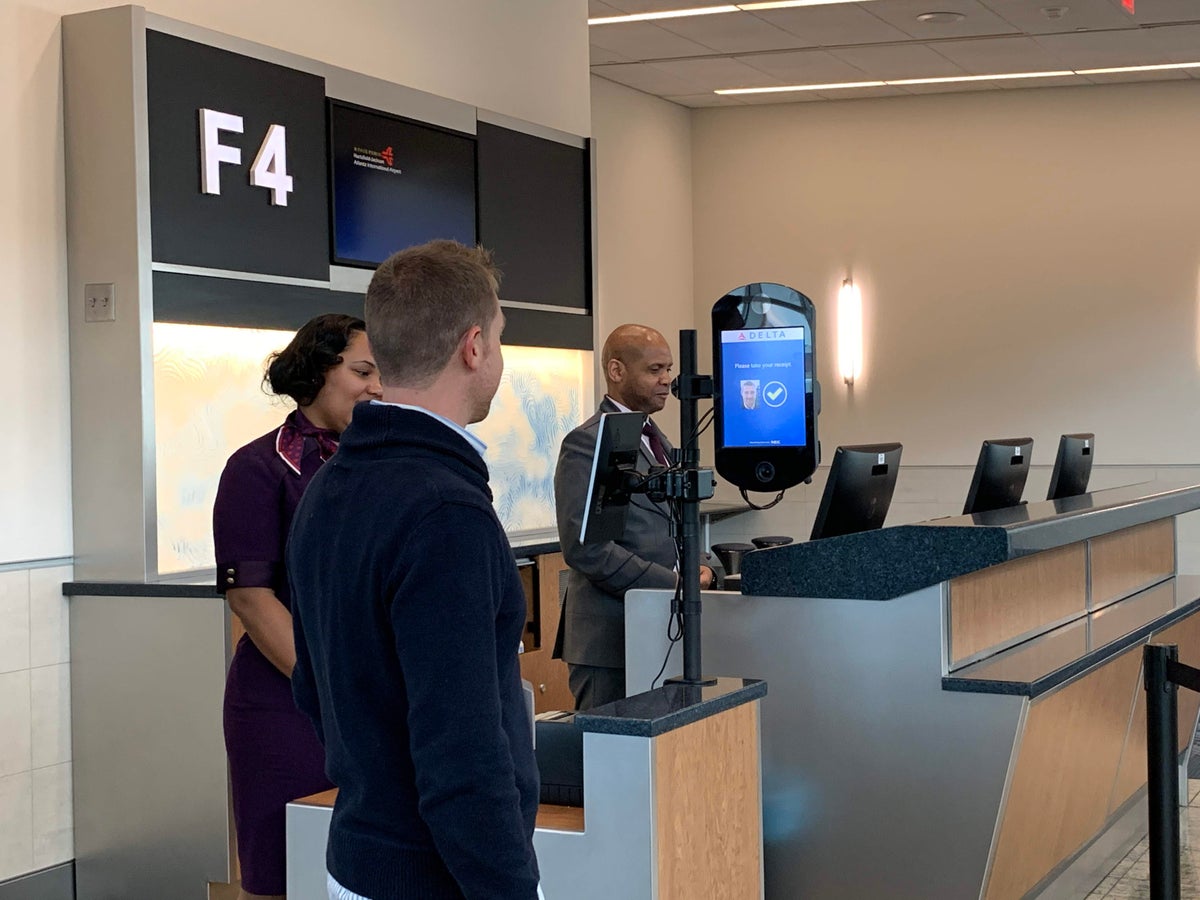 I Just Experienced the Future of Boarding a Plane - The Points Guy