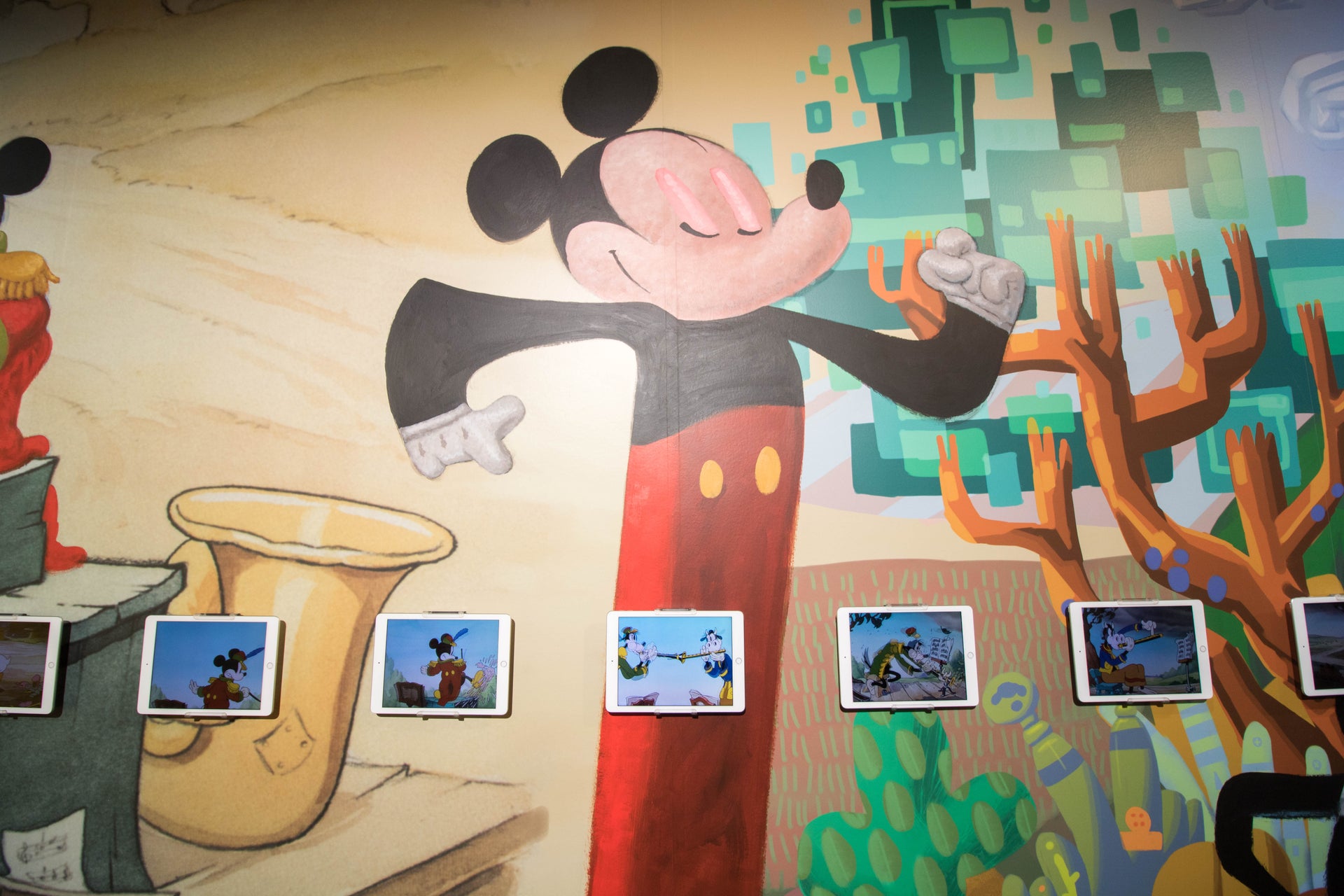 Disney’s Limited-Time Pop-Up Brings Mickey to NYC - The Points Guy