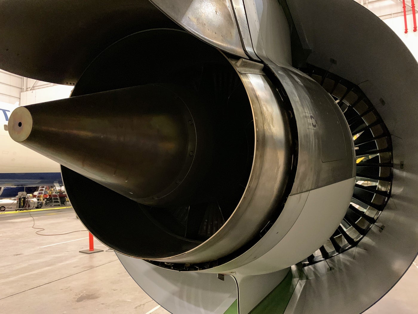I Toured Deltas Brand New Airbus A220 — Heres What To Expect