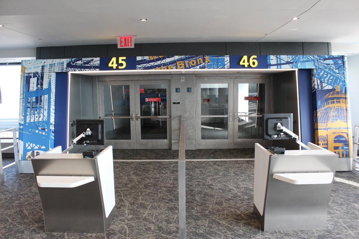 Review: LaGuardia's New Terminal B - The Points Guy