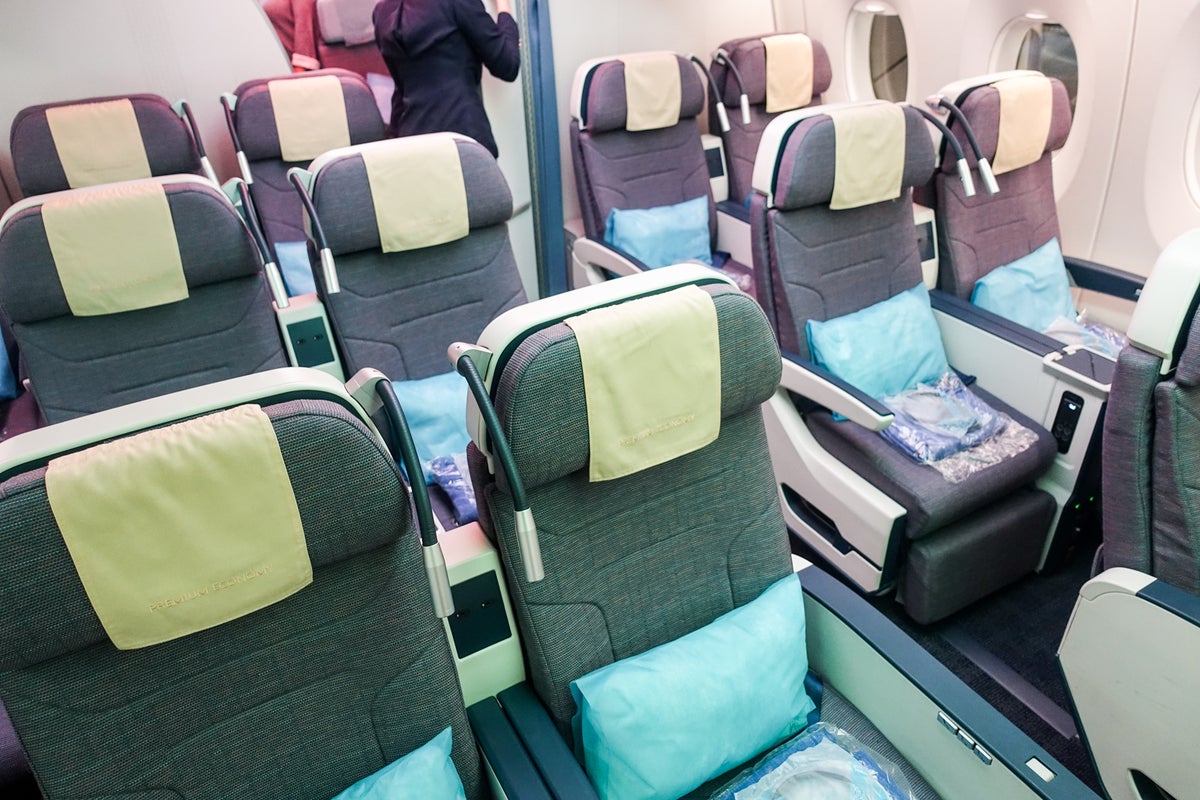 Review: Philippine Airlines Business Class Manila-JFK - The Points Guy