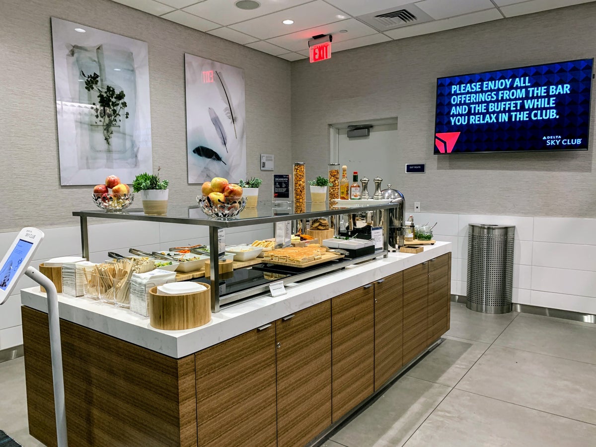 Delta Doubles Down on Boston: Bigger Sky Club and New Routes - The ...