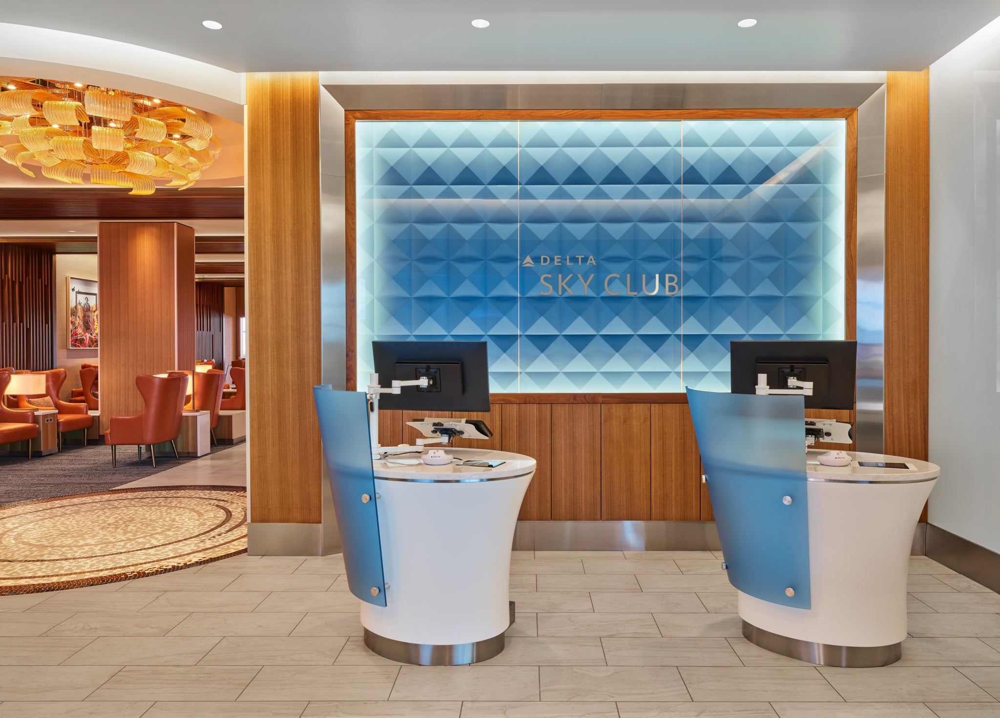 A guide to guest policies for airport lounges - The Points Guy