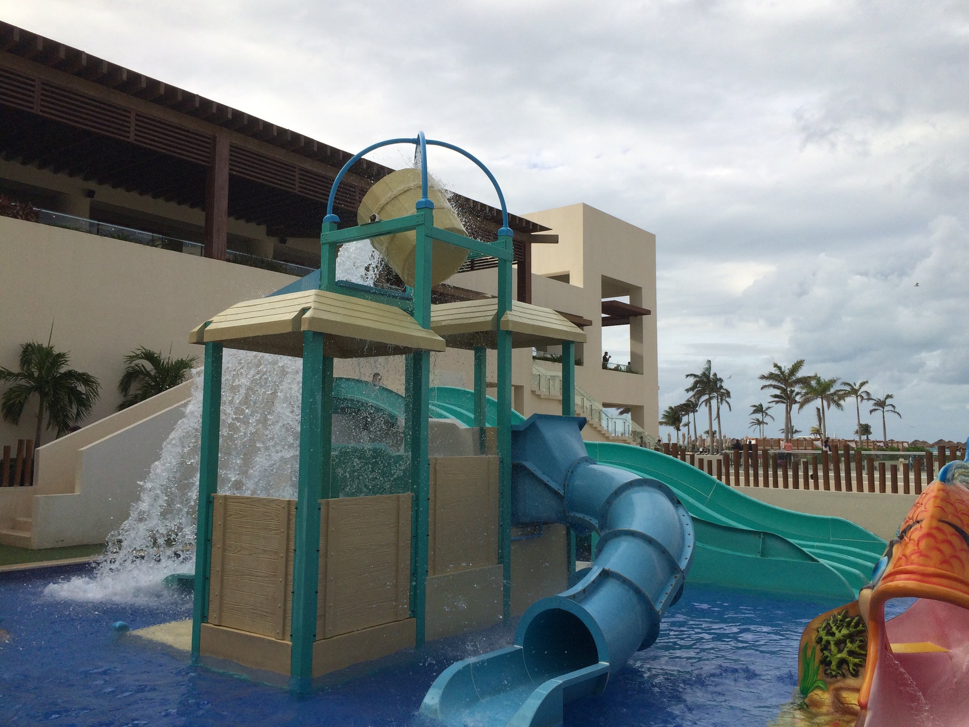 Redeem Points at These 9 Family-Friendly Resorts in Cancun - The Points Guy