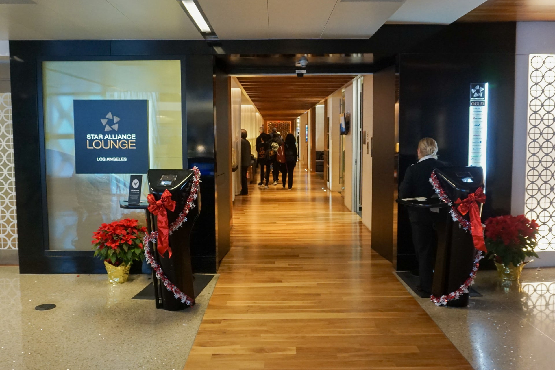 New guest restrictions coming to United Club, all Star Alliance lounges ...