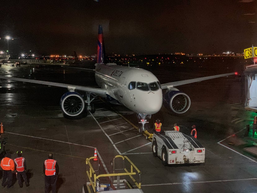A Review of Delta's Brand-New Airbus A220 in First Class - The Points Guy