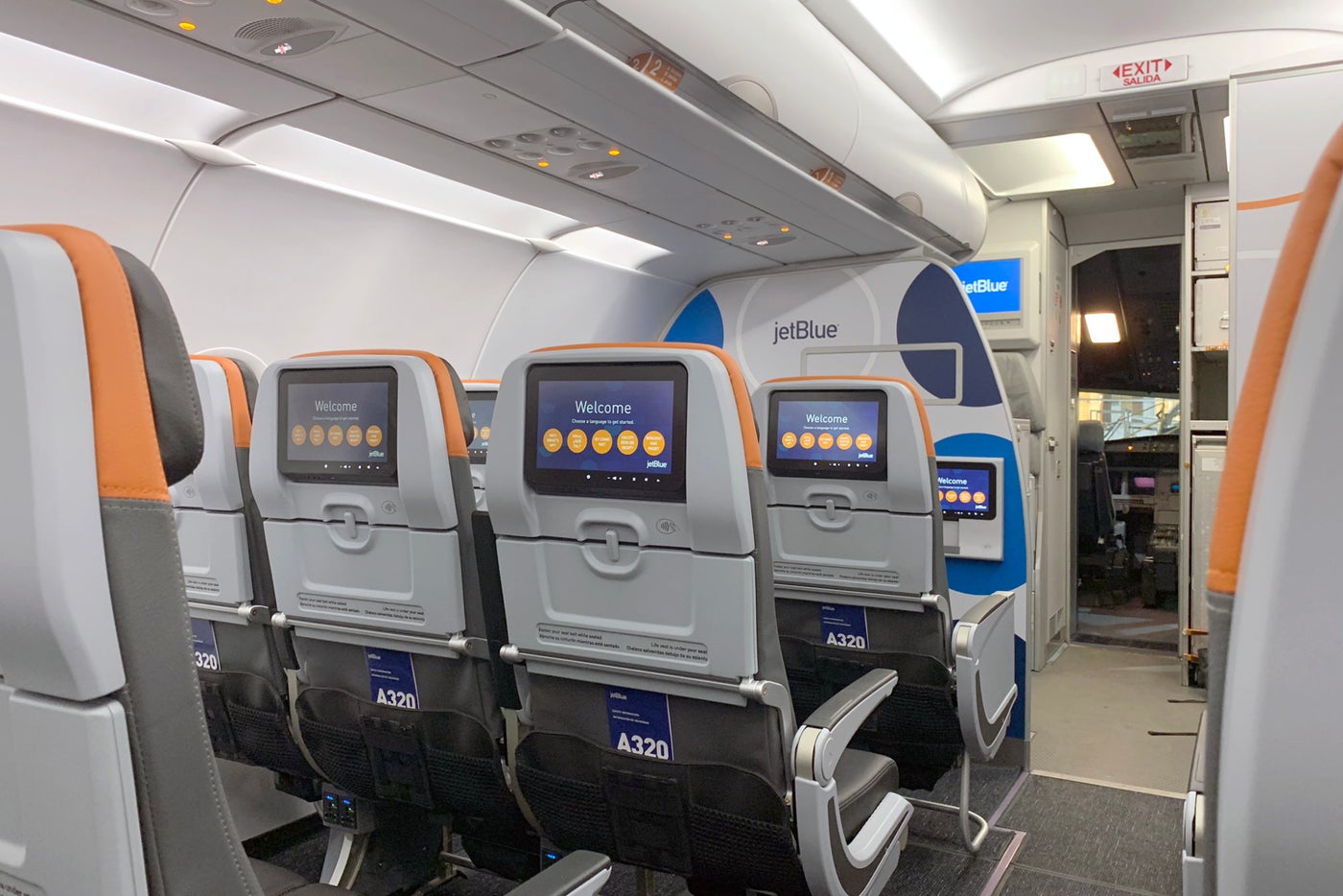 Inside JetBlue's First 'Phase 2' Retrofitted Airbus A320