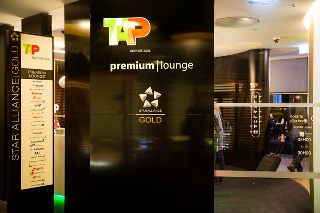 Review: Biz Class on TAP Air Portugal's New A330-900neo - The Points Guy